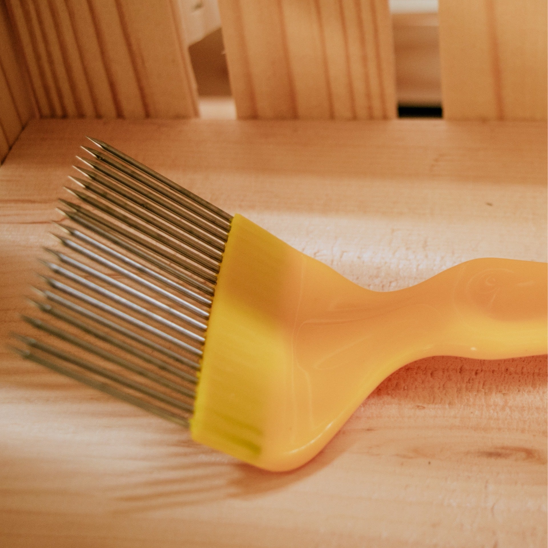 Stainless Steel Capping Scratcher | Dry Ridge Bee Supply